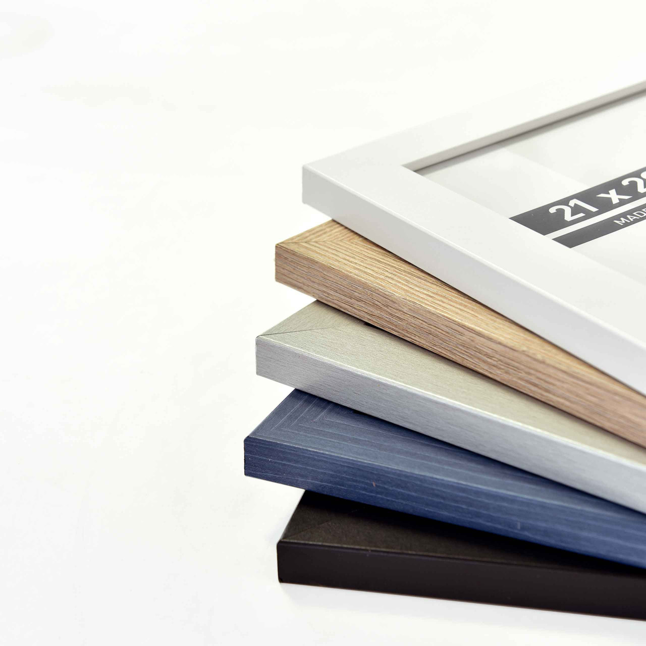 Nielsen Oslo Holz-Bilderrahmen in skandinavischem Design | Bilderrahmenwerk